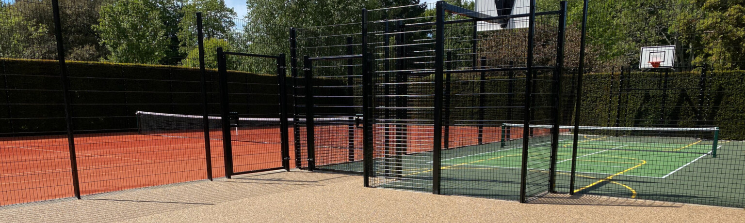 Three fantastic fencing options for your court | SG Tanks